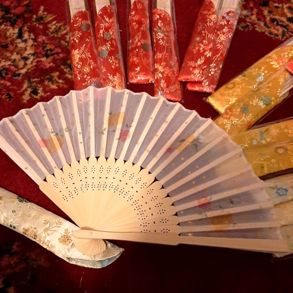Accessories | Costume Fans Set Of 1 | Poshmark